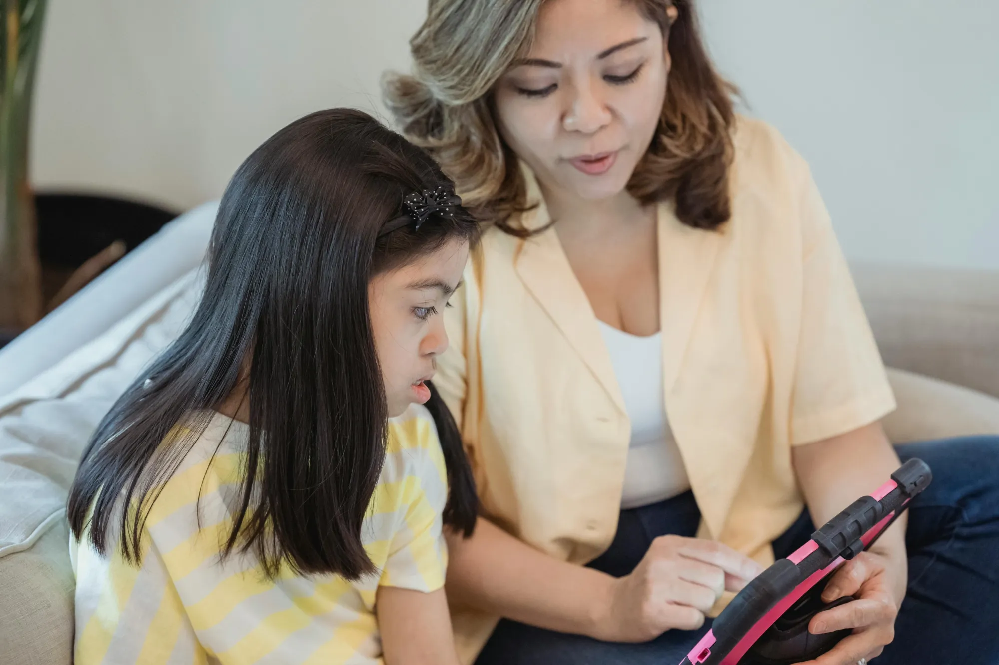 Understanding ESY: Strategies for Navigating Extended School Year Services Understanding ESY: Strategies for Navigating Extended School Year Services